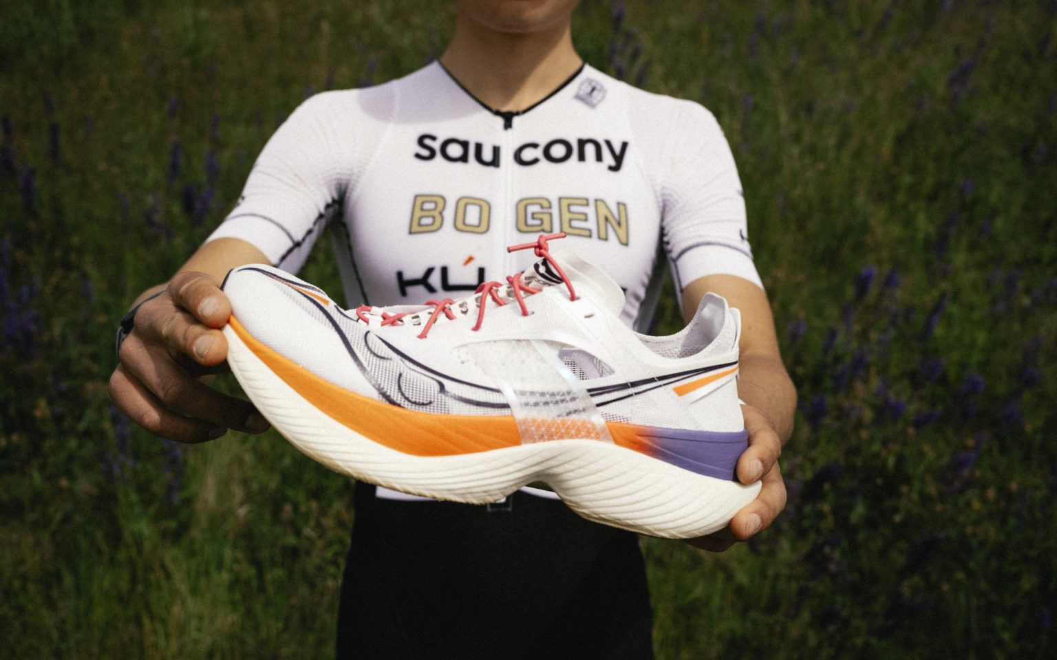 How can PR and influencer marketing work together?